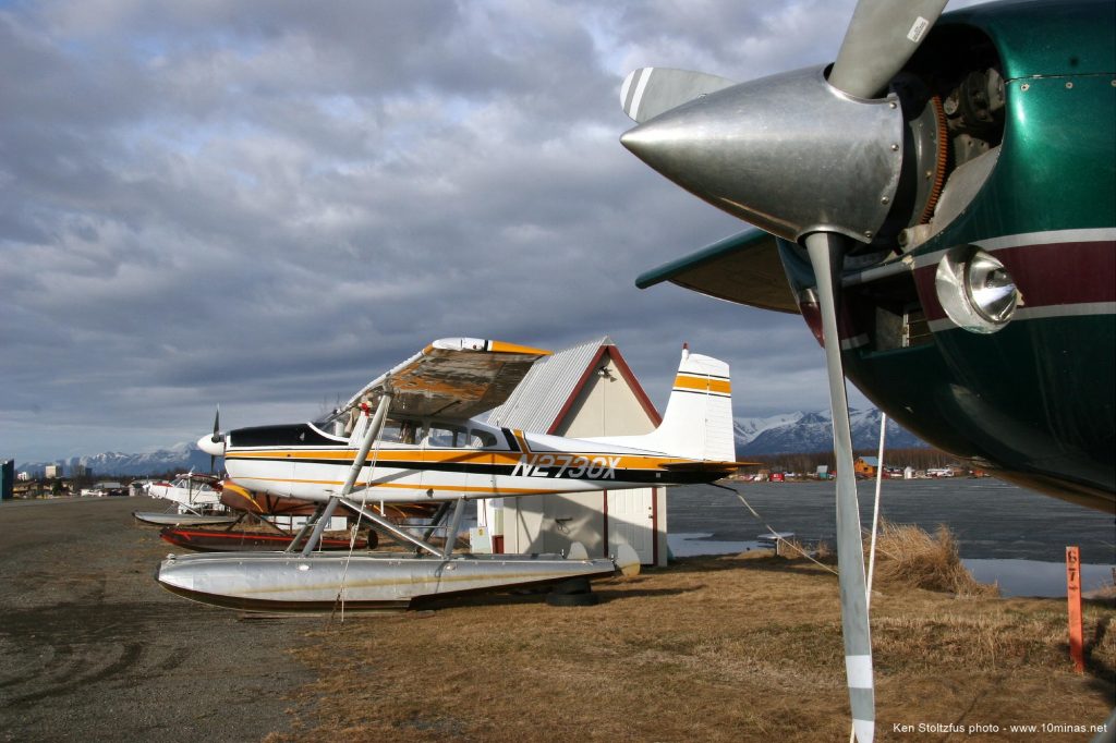 cessna_180_airplane_picture_alaska | 10Minas Blog
